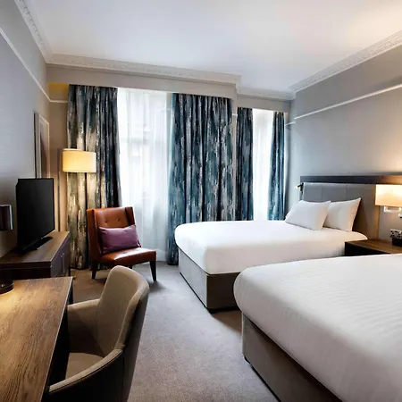 Hilton Edinburgh Carlton Hotel: 4 star Hotel with a Minimum Price 192 ...